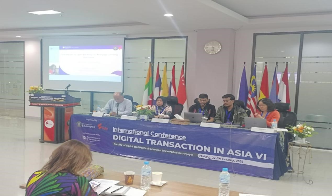 Jadi Presenter di Digital Transactions in Asia VI, Dekan FEBI UIN SSC ...